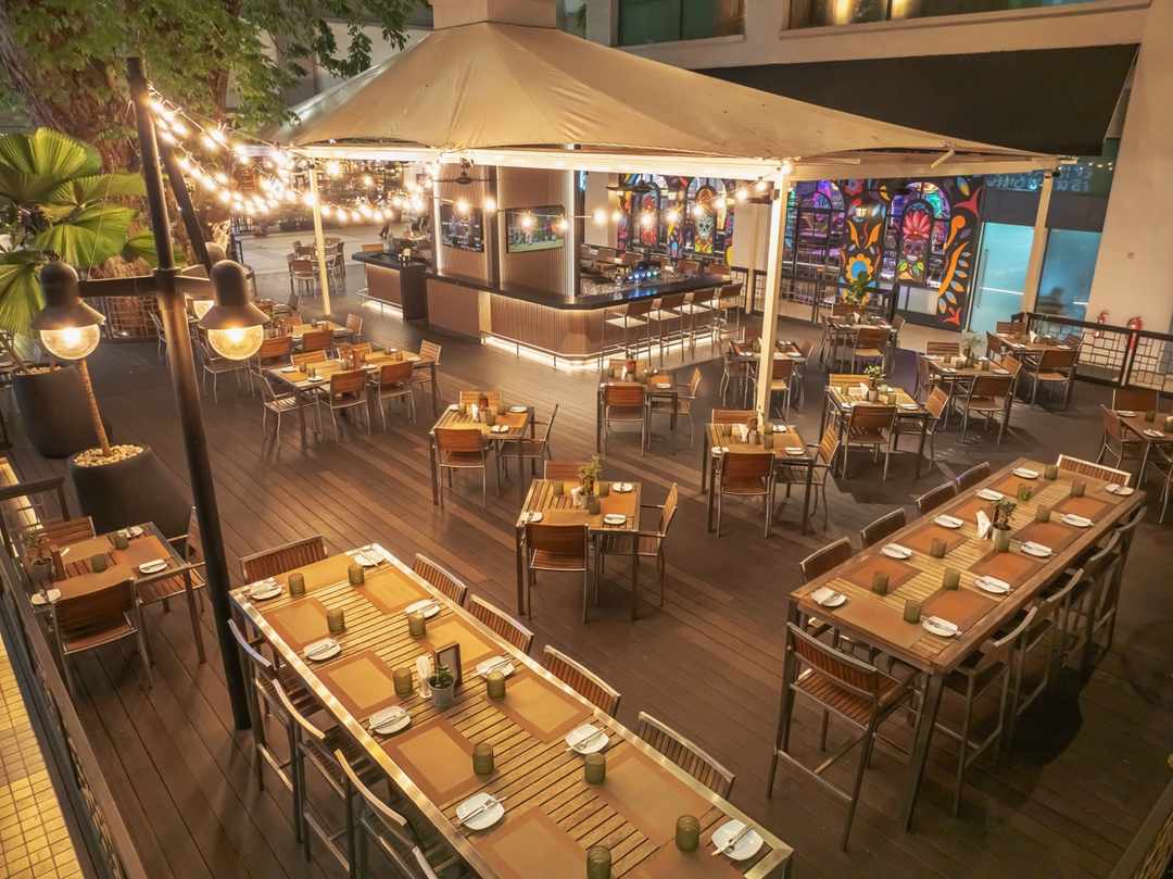 Central@Gurney | Tree Bar